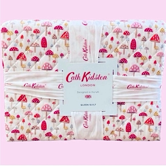 Cath Kidston | Bedding | Nwt Cath Kidsonmini Mushroomrusset Queen Quilt ...